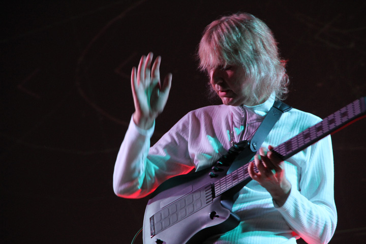 White's Bar News: Chris Currell Leaps from Question Mark & the ...