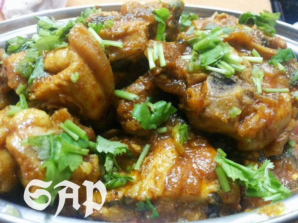 AmgeleRandapaakuda: Murg Masaledar(Punjabi dish)
