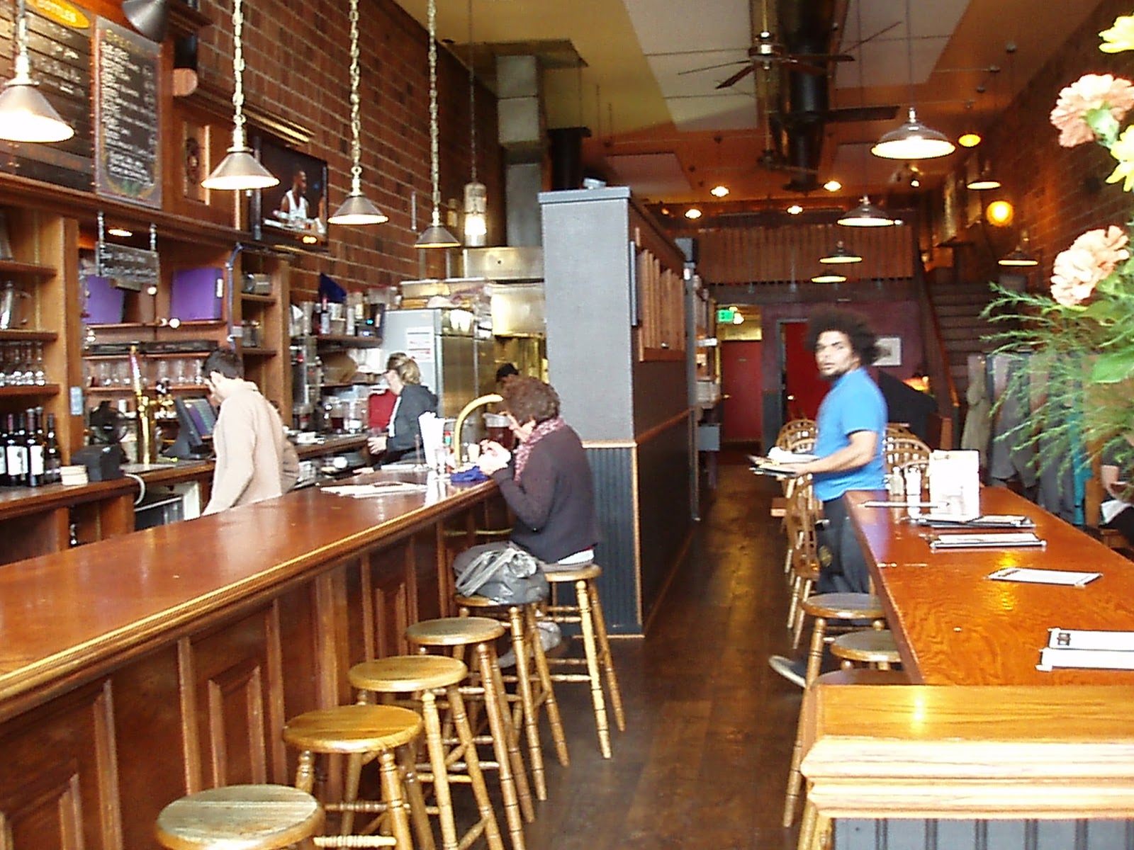 Seattle Brewery Trippin: Elliott Bay Brewery West Seattle