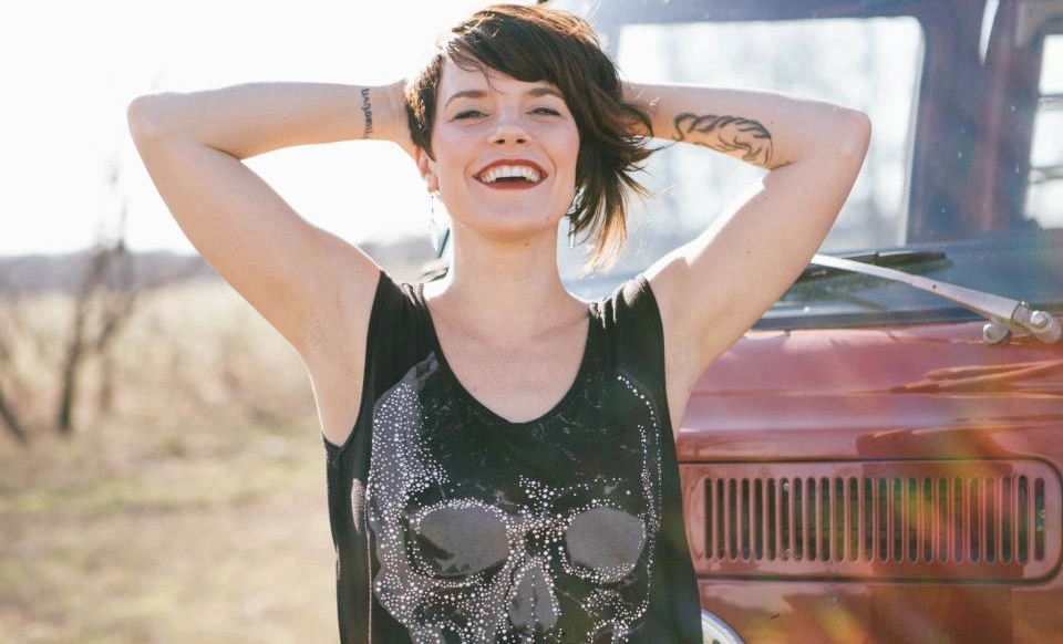 La vocalista de Flyleaf, Kristen May, lanzará un álbum en solitario ...