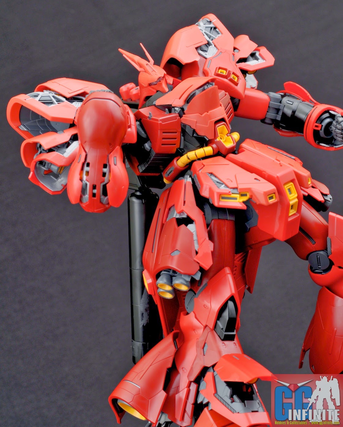 GUNDAM GUY: MG 1/100 Sazabi Ver. Ka - Review by Team GG
