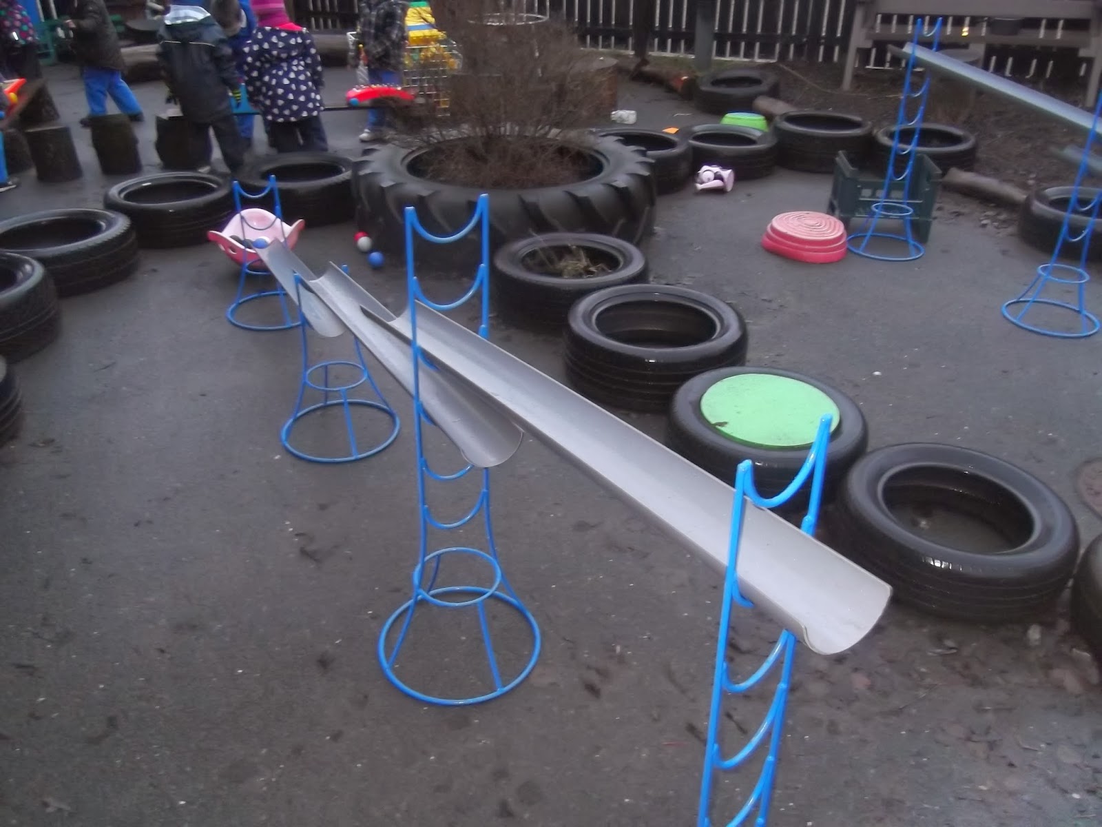 Learning for Life: Outdoor Play Party - Pipes & Balls.