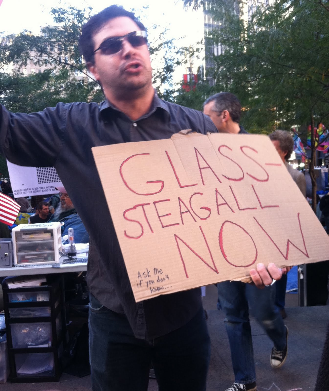 Beautiful Daze: Bring back All of Glass-Steagall!