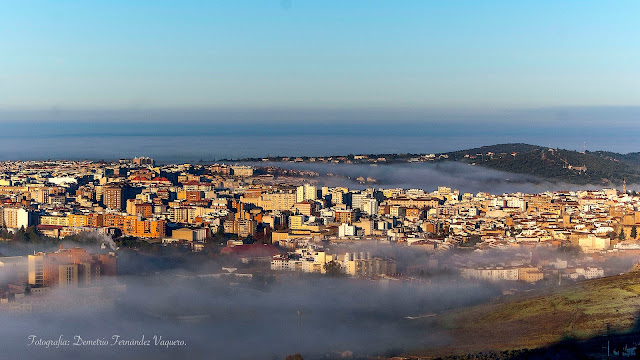 Cáceres -Sol, niebla y mitología - 3 fotografías | Fotografía Demetrio ...