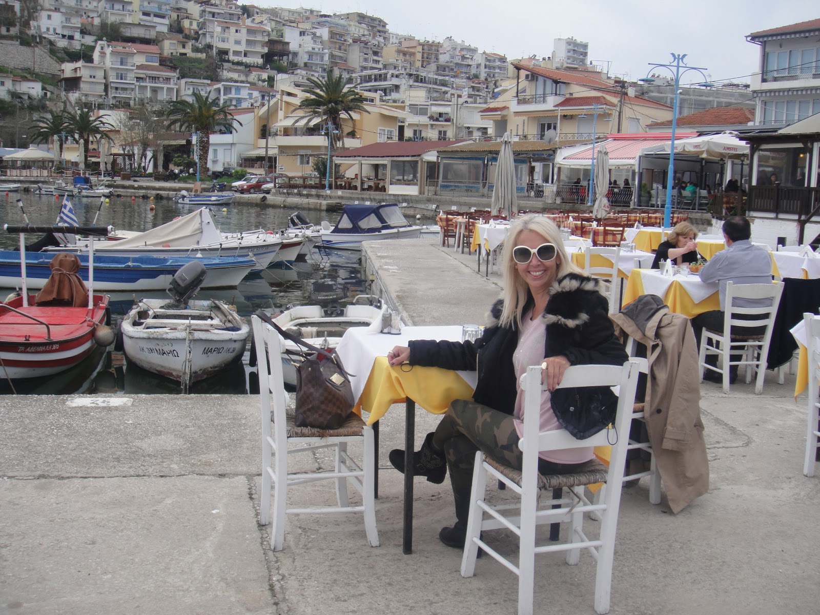 Ταξιδεύοντας στα σύννεφα..: ΚΑΒΑΛΑ-ΦΑΓΗΤΟ ΚΑΙ ΝΤΕΛΙΚΑΤΕΣΕΝ (1)