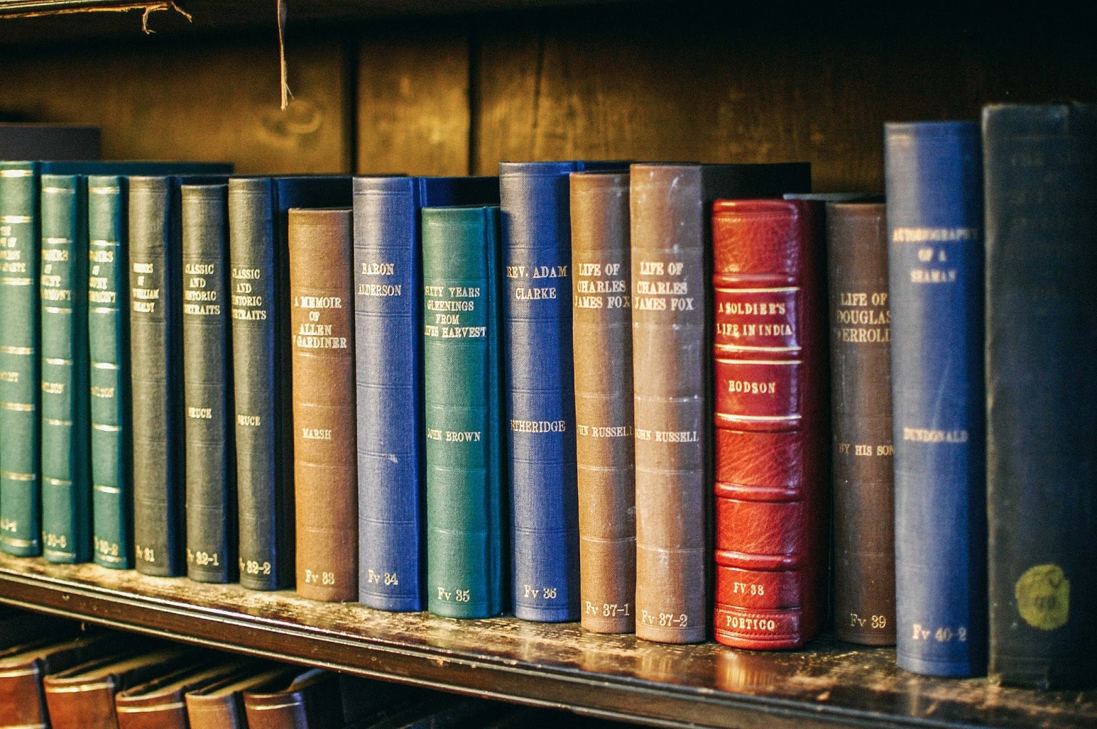 COASTAL IMAGE: Culture: The Portico Library, Manchester