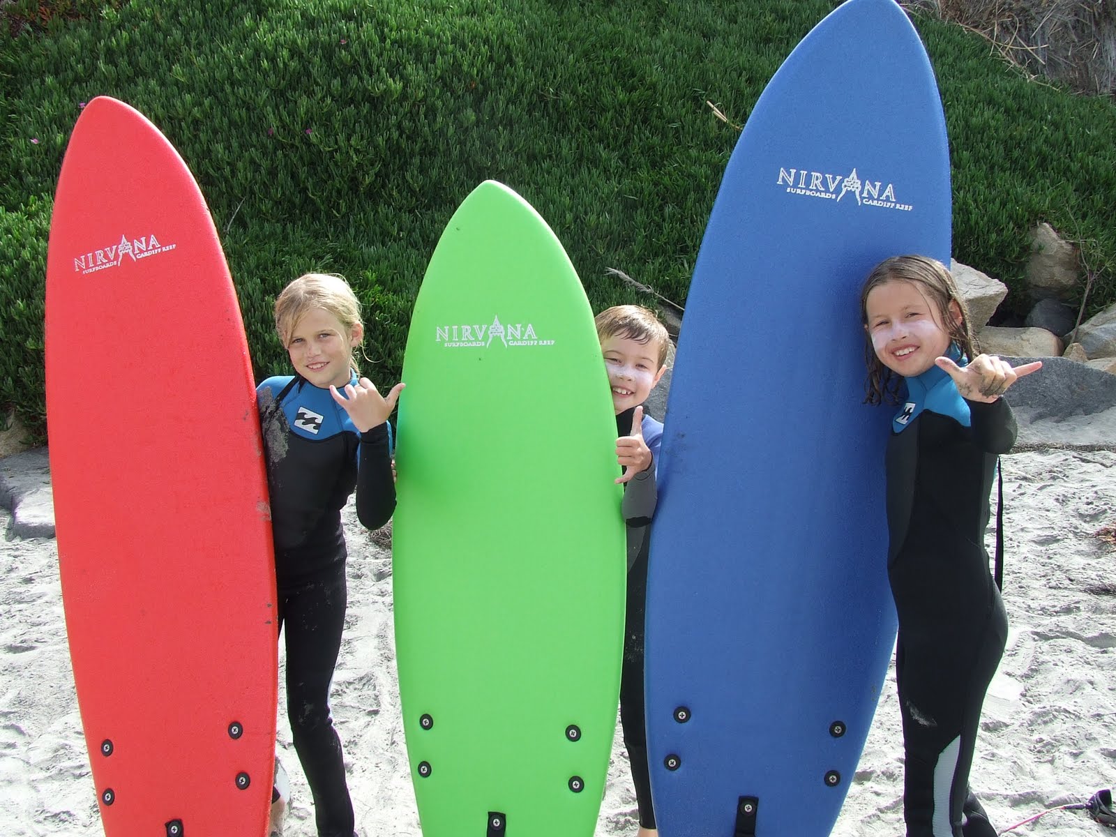 Nirvana Surfboards: yeah! Grom Surf camp! woo hoo!