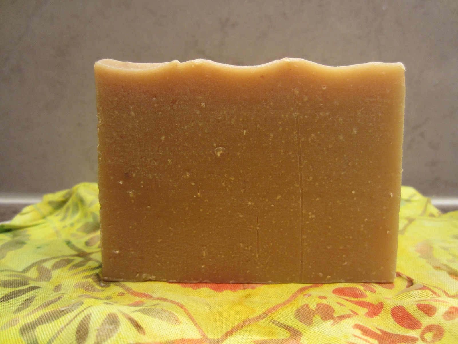 Live It, Love It, Green It: Ground Soap "Lemme Bee Your Honey ...