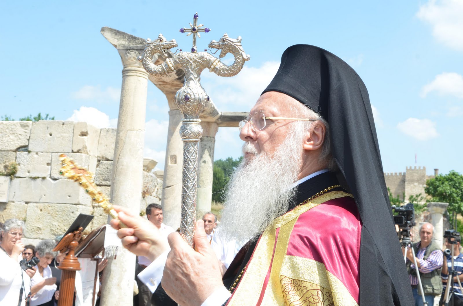 ΦΩΣ ΦΑΝΑΡΙΟΥ: ΤΕΤΡΑΗΜΕΡΗ ΕΠΙΣΚΕΨΗ ΤΟΥ ΠΑΤΡΙΑΡΧΗ ΣΤΗ ΓΗ ΤΗΣ ΙΩΝΙΑΣ (7-11 ...