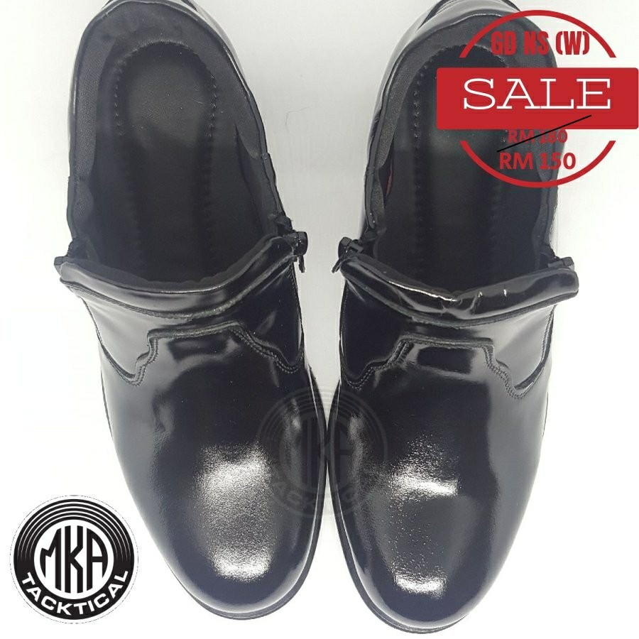 TACTICAL AND OUTDOOR: Kasut Potong