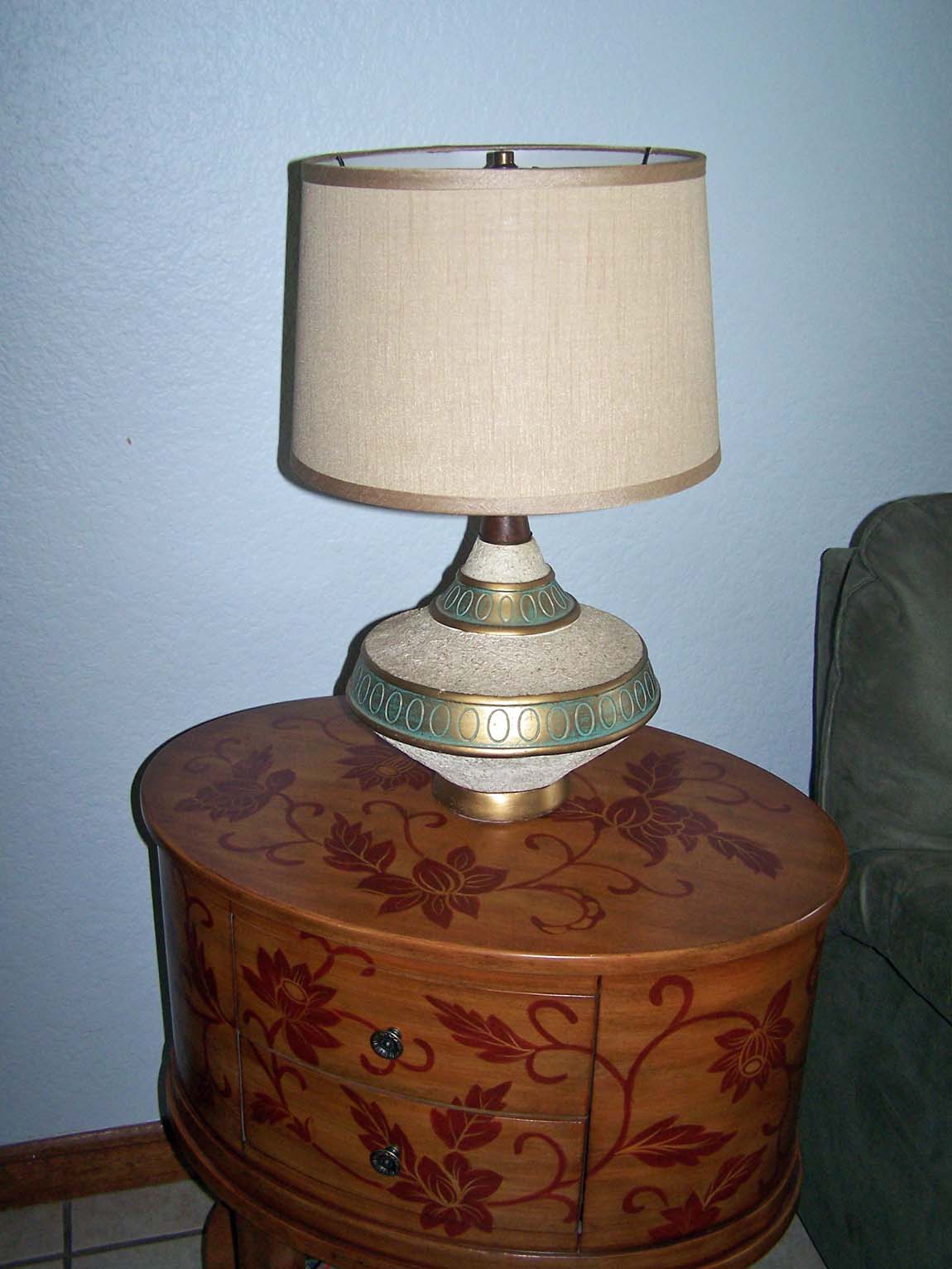 Treasures-n-Textures: Retro Spaceage Lamp