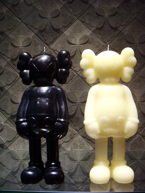 Onomatopoeia: Original Fake KAWS Companion Candle