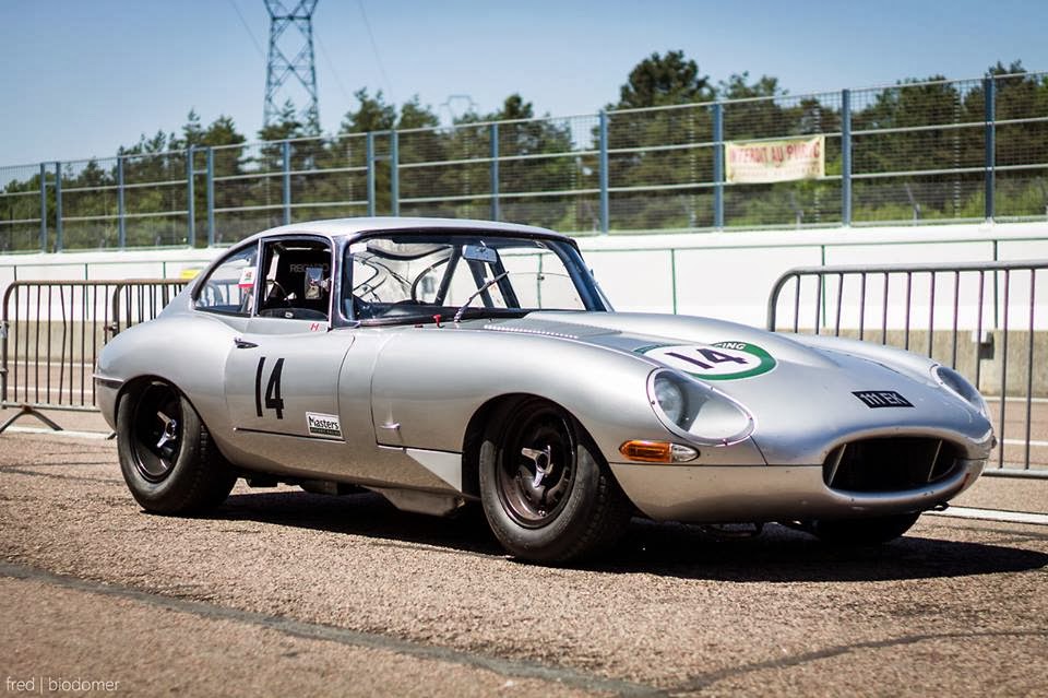 Fast is fast...: E-type Jag.
