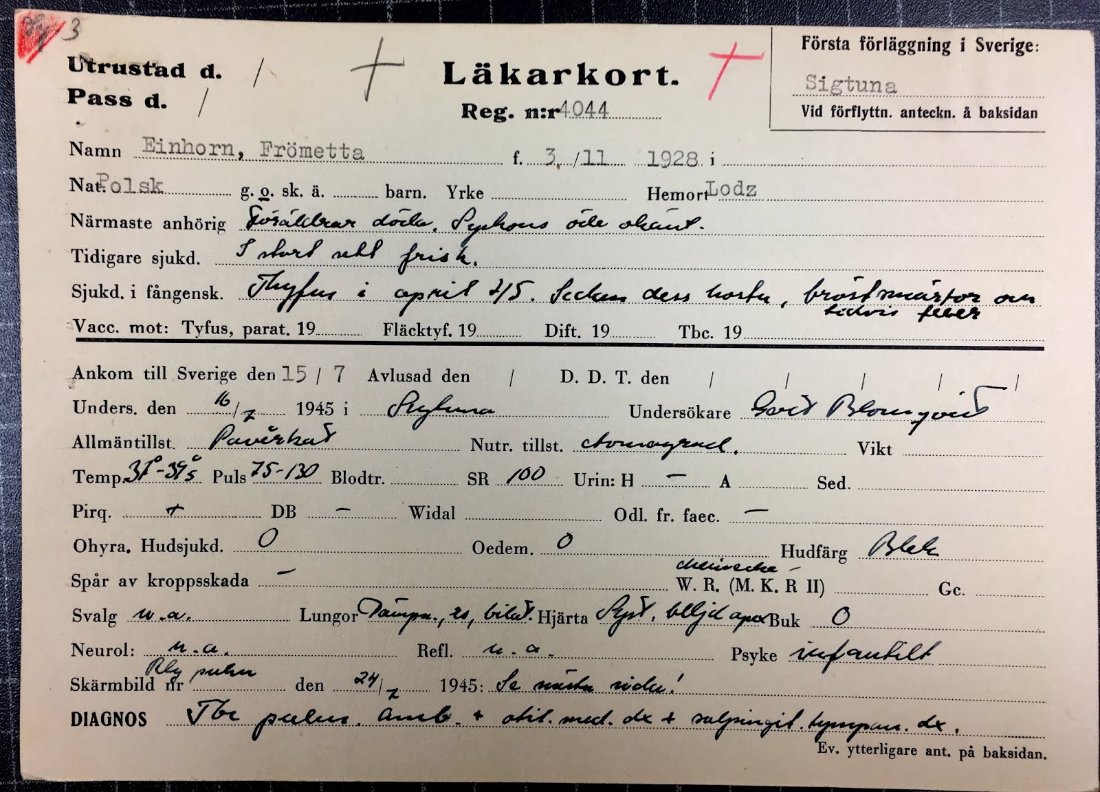 Jim bao Today with ©opyright on all pictu®es and text: De första ...