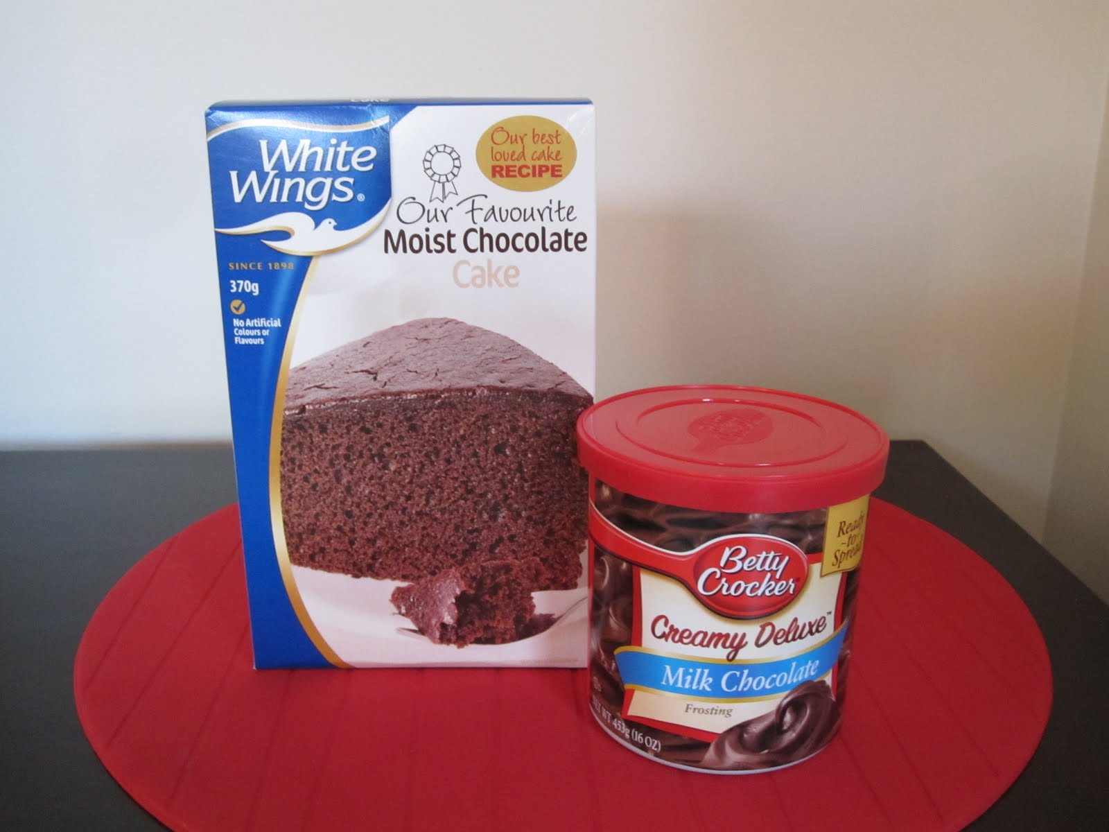 Cassadiva: Packet Perfection - Chocolate Cupcakes