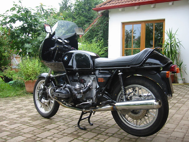 Musings Of A Motorcycle Aficionado........: A Real Motorcycle