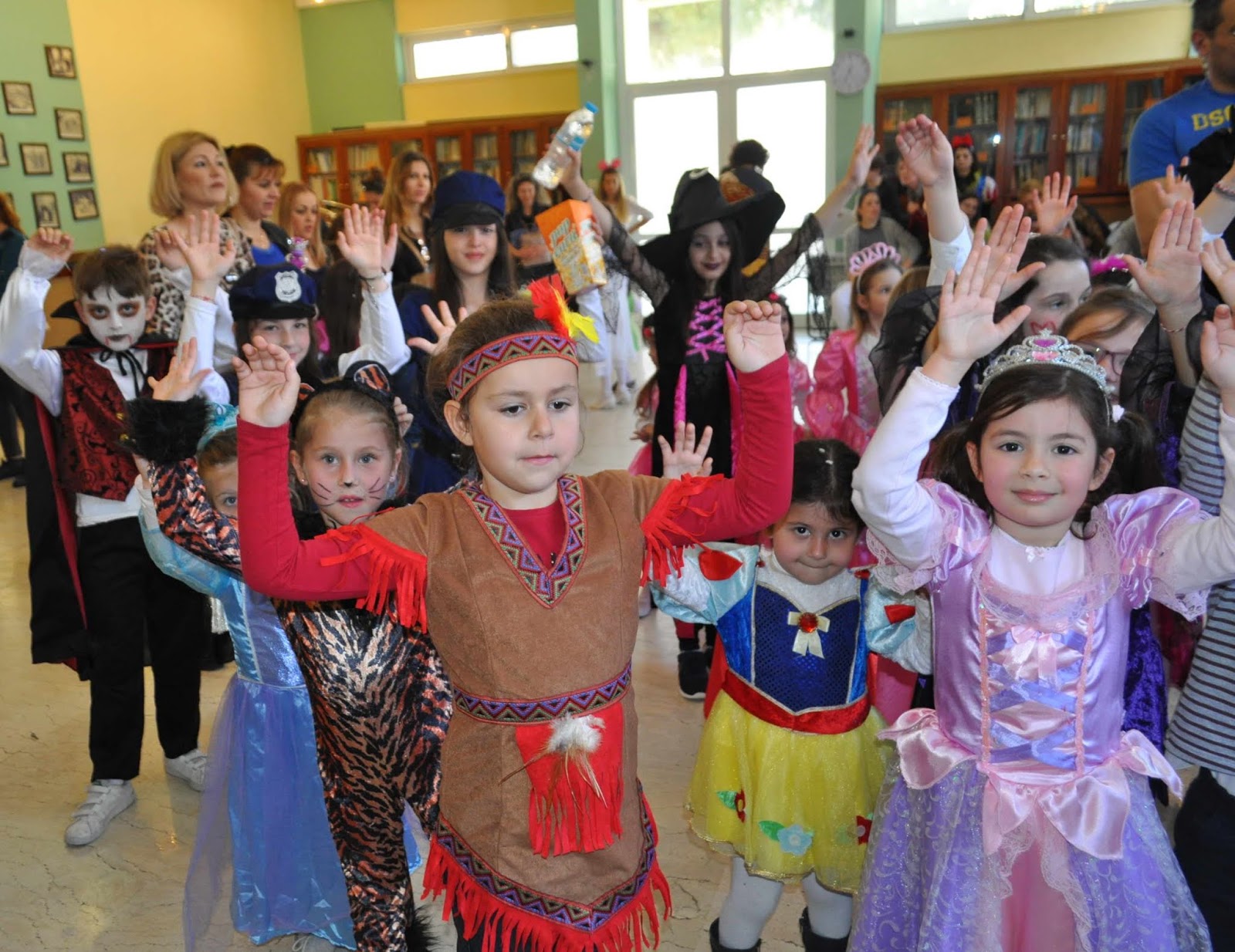 ΠΑΡΕΛΑΣΗ ΚΑΡΝΑΒΑΛΙΣΤΩΝ 10/3/2019 (φώτο) - Polydendri.Report