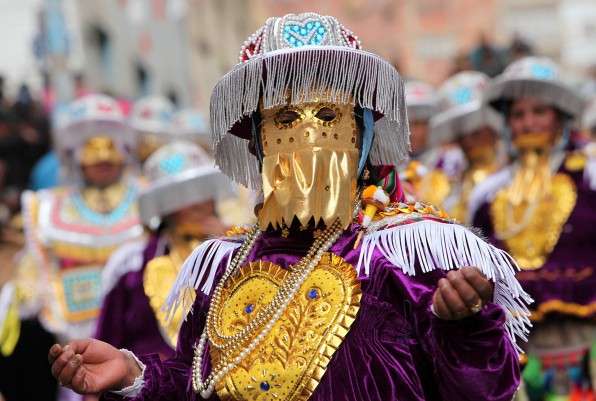 Cochabamba.Proyectos.: 30 mil bailarines. 13 kilómetros de danza. 7 ...