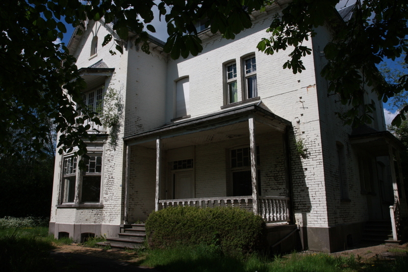 De Tuinkamer: Verlaten Villa