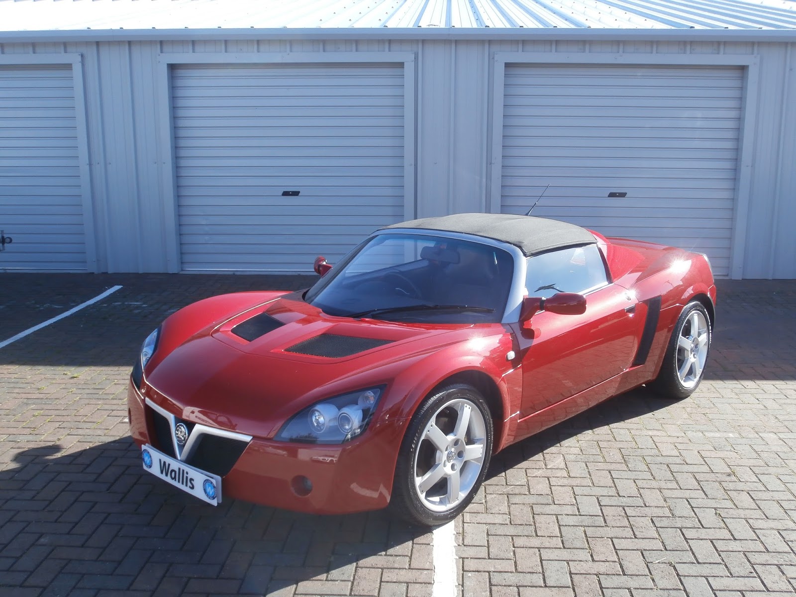 CLASSICS FOR SALE: VAUXHALL VX 220 2.2i 16v TARGA - Wallis and Son Ltd ...