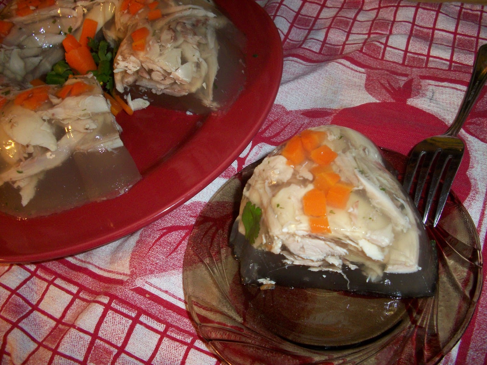 Cooking with love ! : Racituri de pui ( Piftie de pui )