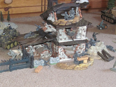 Fort Apache Supersized: Improvised ruined building