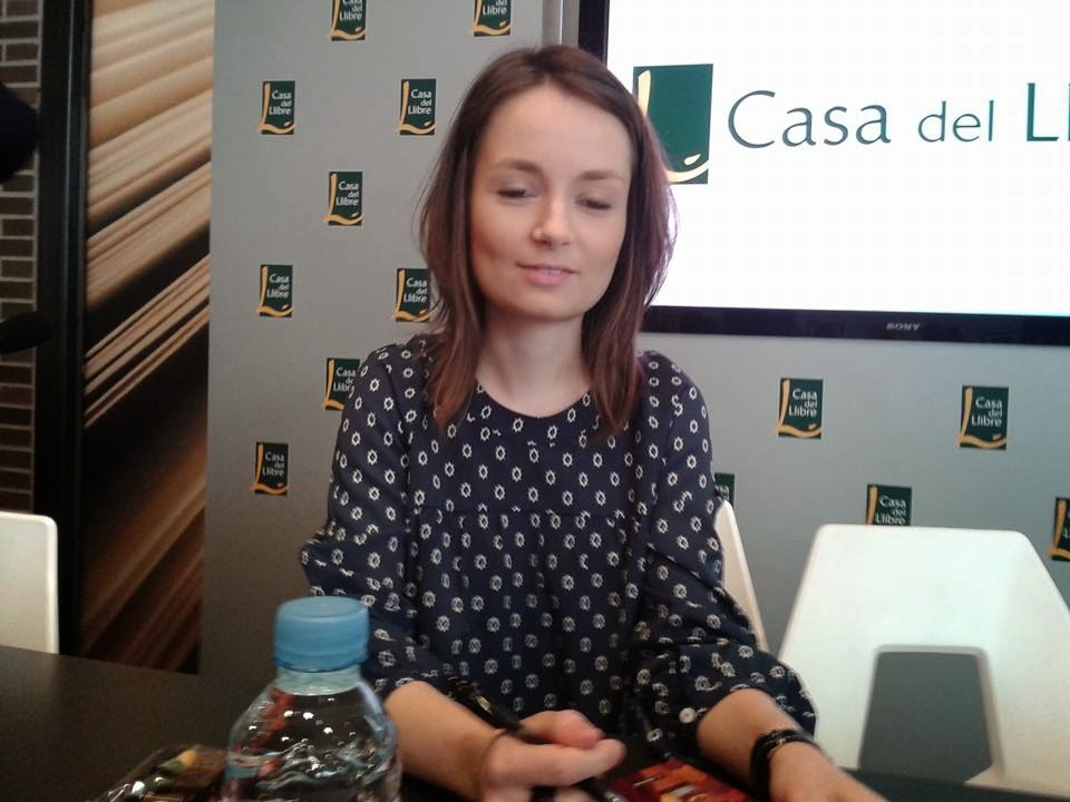 RUEDA DE PRENSA DE LA PRESENTACIÓN DEL ÁLBUM GANADOR DE LA XXXIII ...