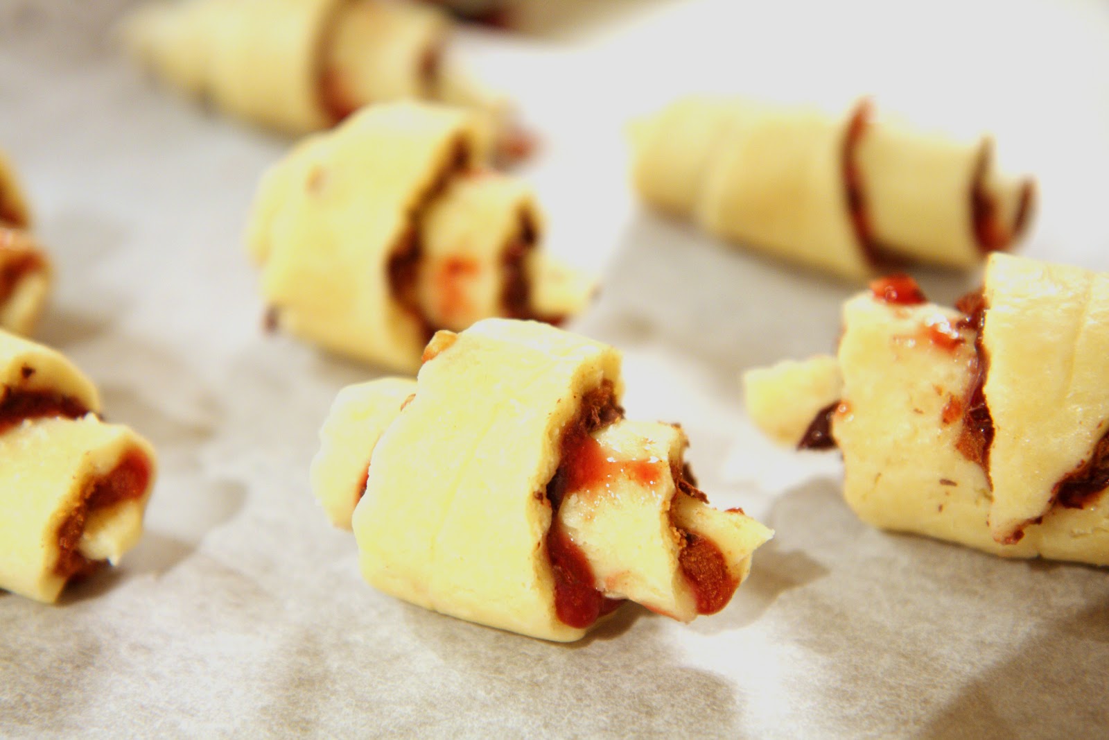 Vaikai ir Vanilė: Šeštadienis pas Jūratę: Smitten Kitchen, rugelach ir TV3