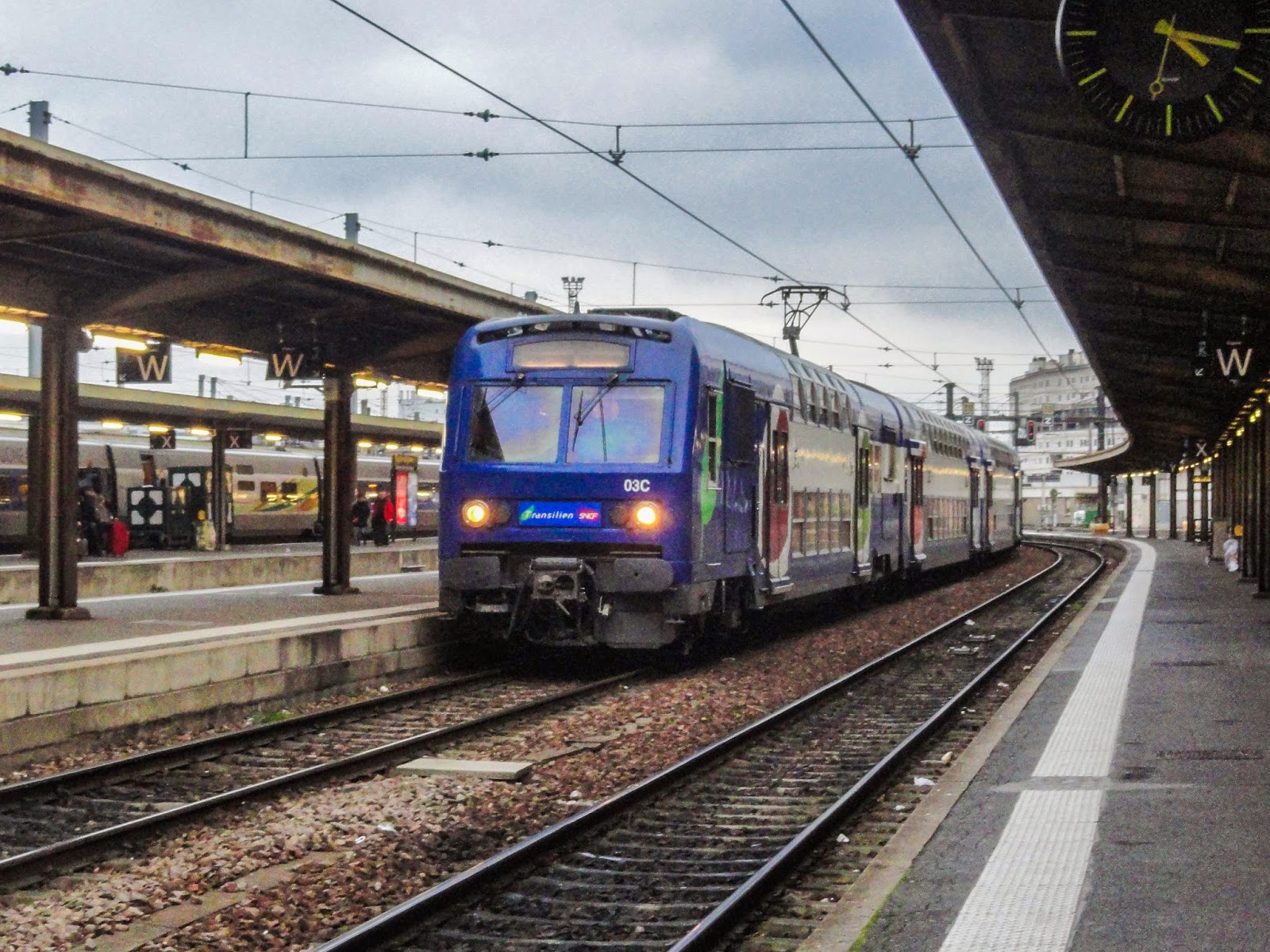 Les Z5600 de la ligne R