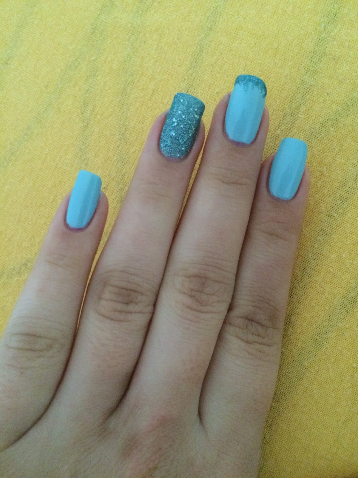 cotton latte: Sky blue nail design