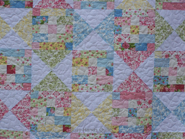 Busy Hands Quilts: Country Cottage Twin Quilt {a Finish!}