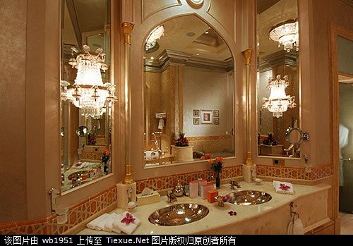 topworth: The First Eight-Star Hotel Of the World