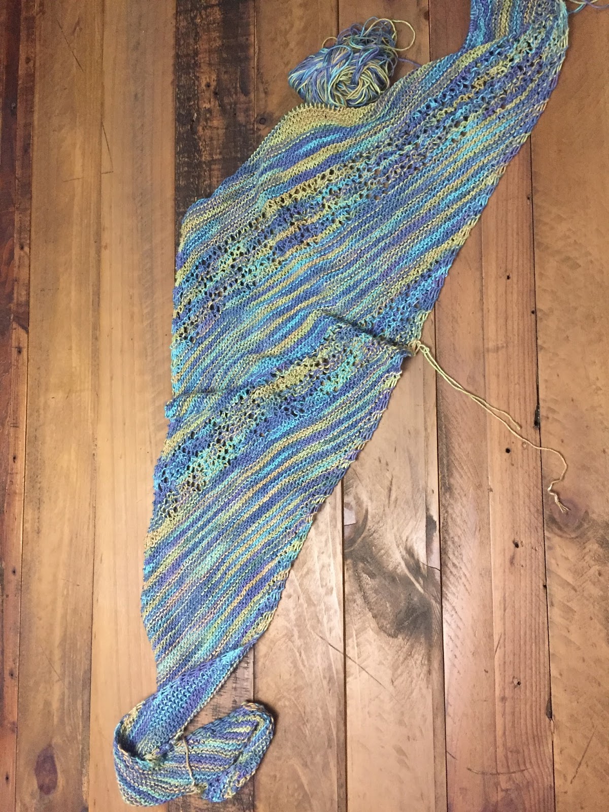 A Really Good Yarn: Shifting Colours