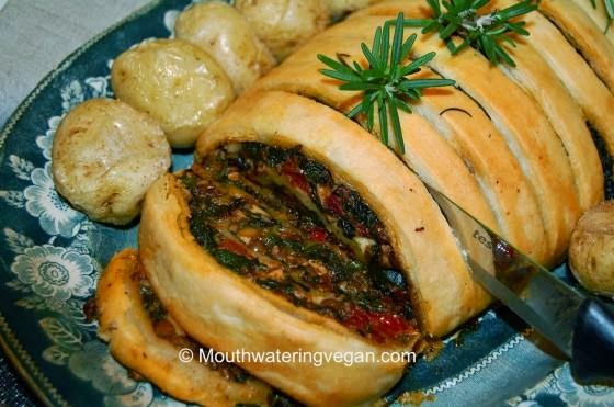 LEKKER RESEPTE VIR DIE JONGERGESLAG: BEES ROULADE