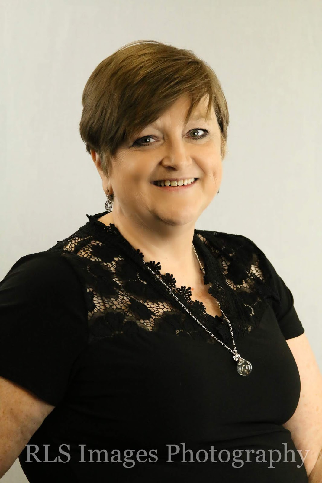 SEELIE KAY: Postcards from The Ledge: This week in The Loft: Author ...