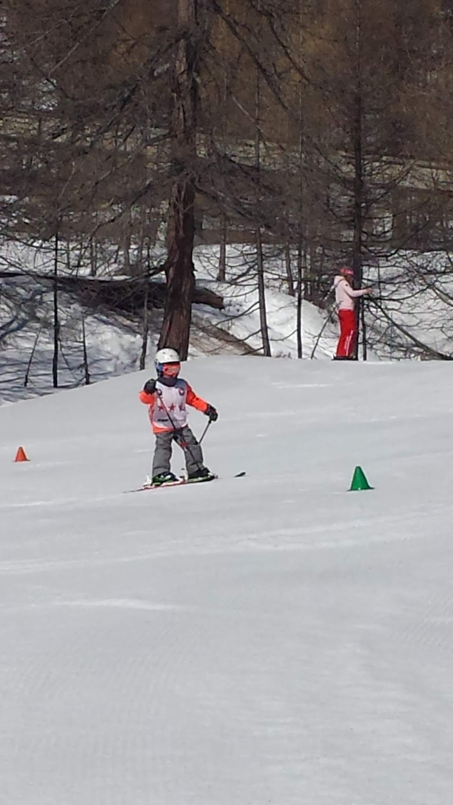 Glisse avec plaisir: 3/3 Milo, Laurence, Hugo & Moritz
