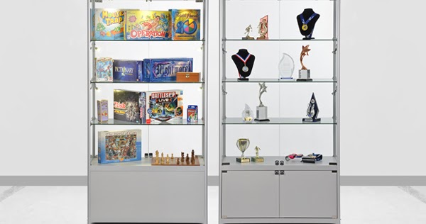 How to Create A Great Display Case That Will Draw Customers to Chosen Items