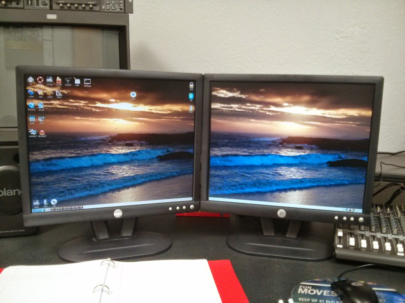 Web Savage: Using Puppy Linux Quickpet to Support Dual-Head Displays