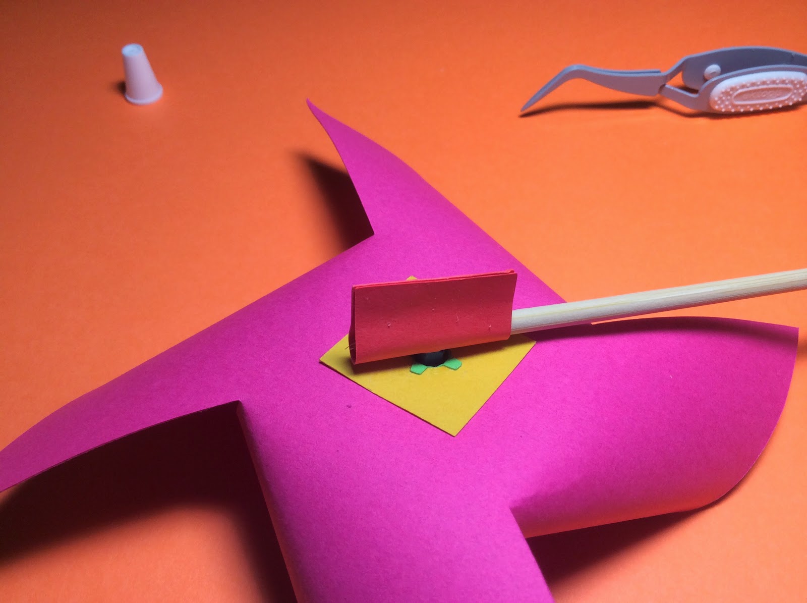 Papercrafts and other fun things: Rotational Symmetry Explained Using 5 ...