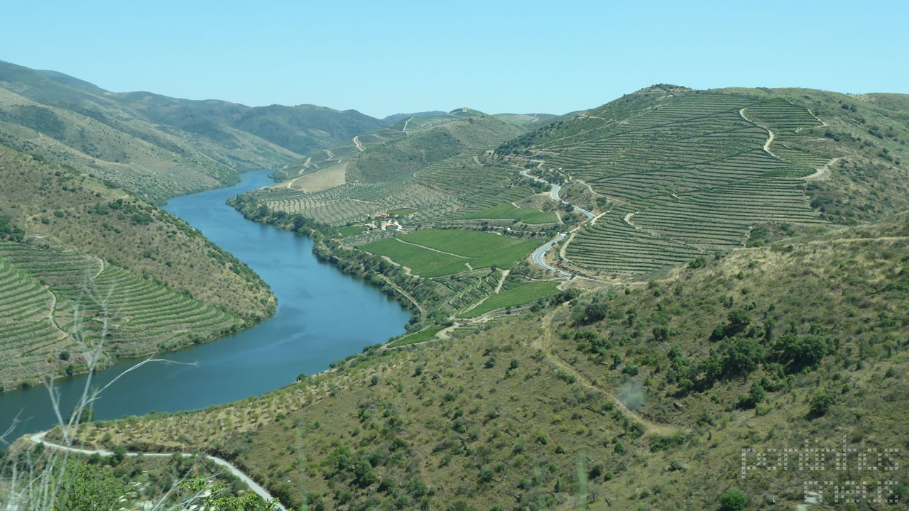 pontinhos meus: Vila Nova de Foz Côa - Portugal