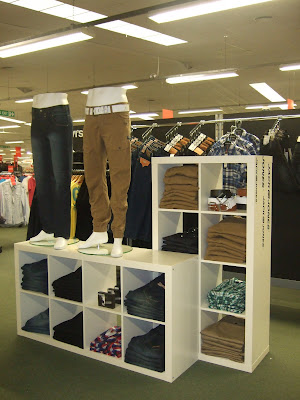 Leanne Laura: Visual Merchandising - Denim Display