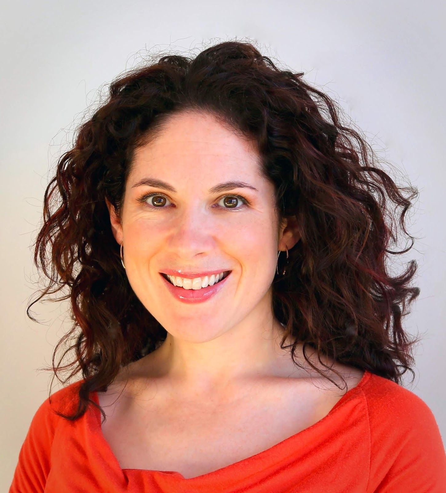 Kids' Book Review: 12 Curly Questions with author Amelia McInerney