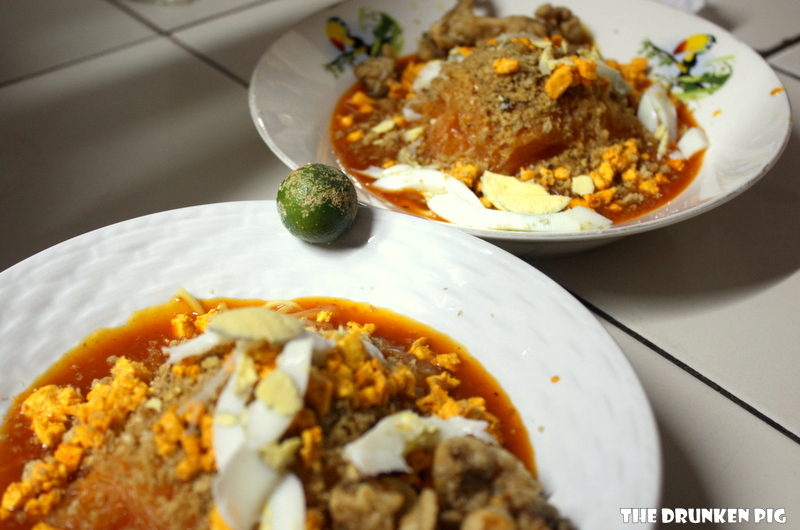 THE DRUNKEN PIG: The Best Palabok in Sta.Ana Market