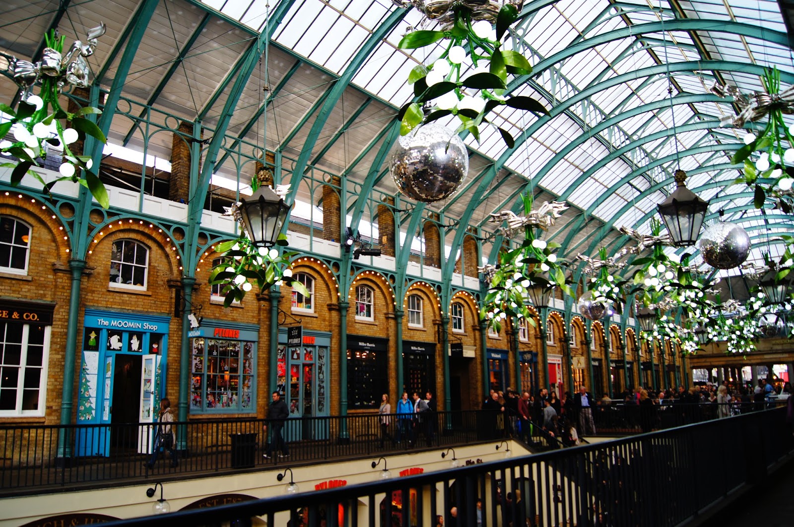 PETITS PARADIS: Trafalgar Square, Covent Garden & Soho, Londres