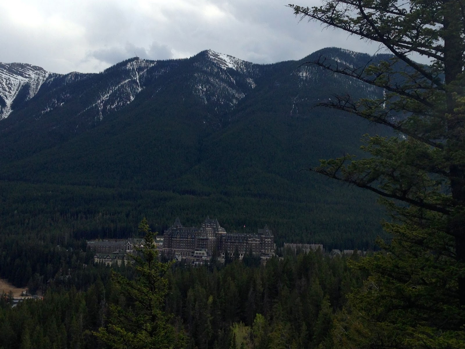 Creative non-fiction at the Banff Centre Creative non-fiction at the ...