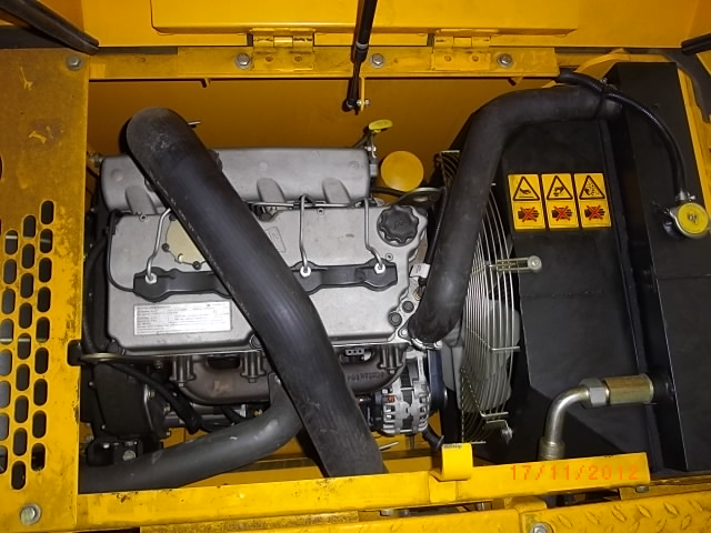 Aspal: JCB JS120 Excavator