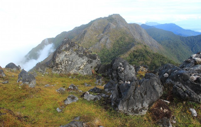 Mount Binaiya ~ Malay Travel and Tour