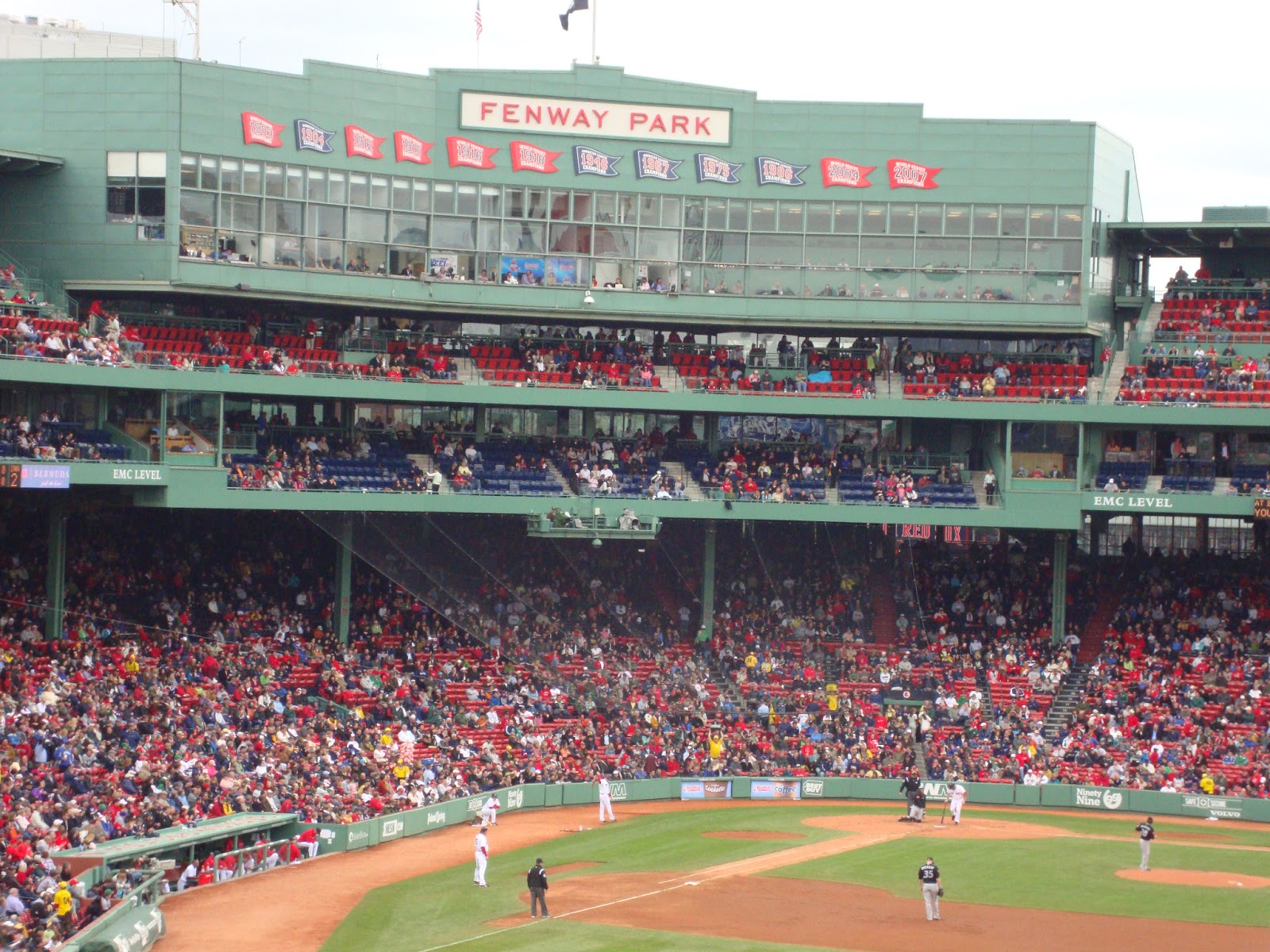 Random Noodling: Poetry Friday--Baseball Season Haiku