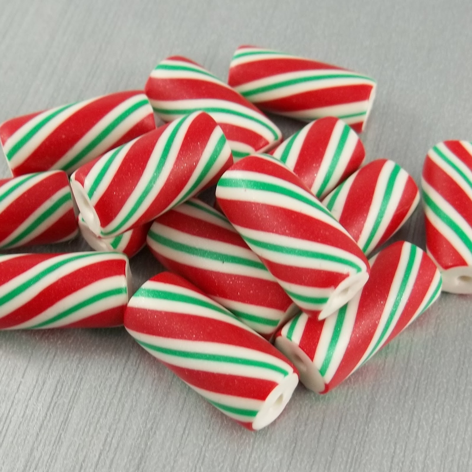 2 Good Claymates: Candy Cane Tube Bead Tutorial