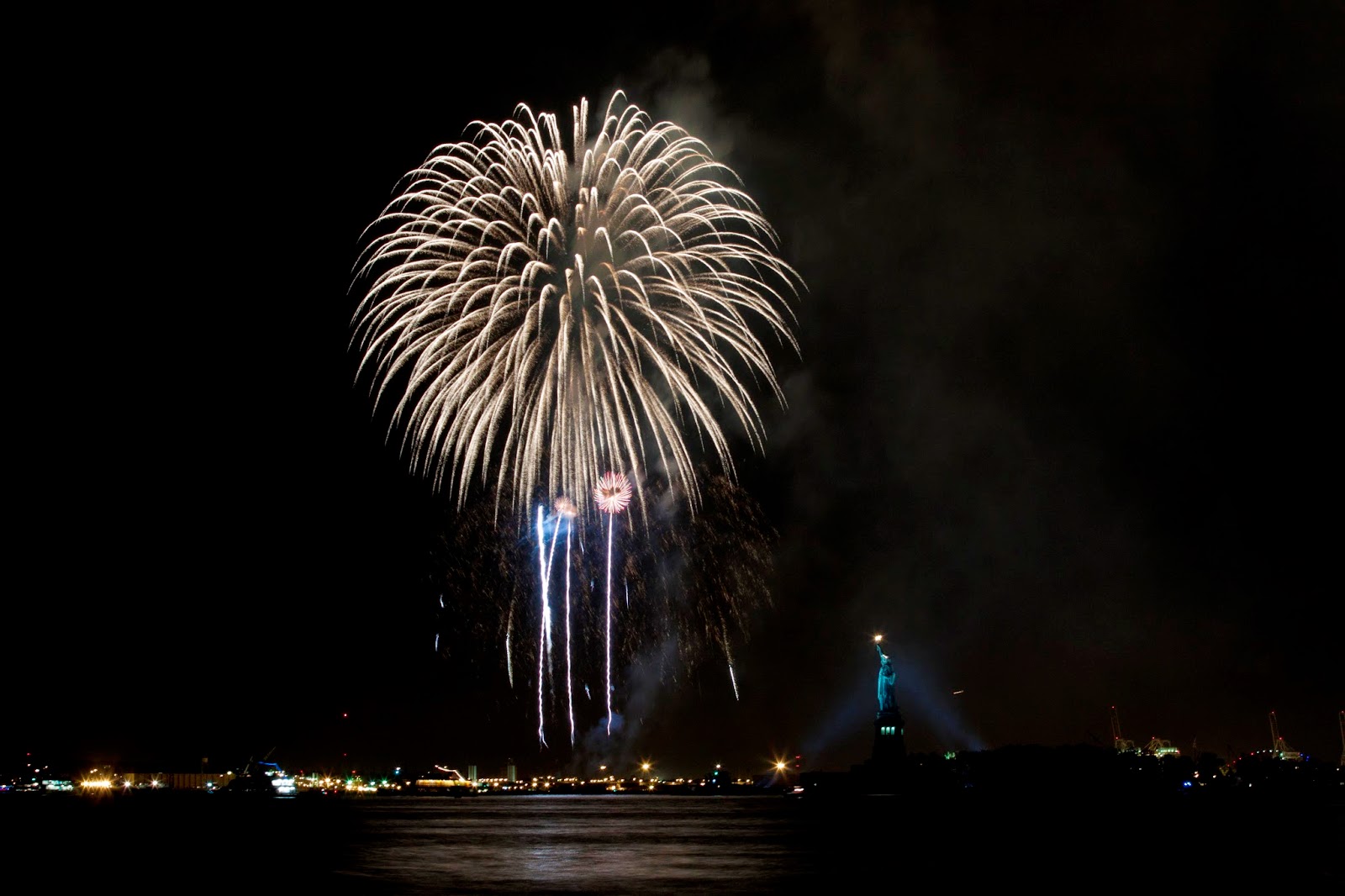 The Great Wildebeest Migration: Joburg's Statue of Liberty